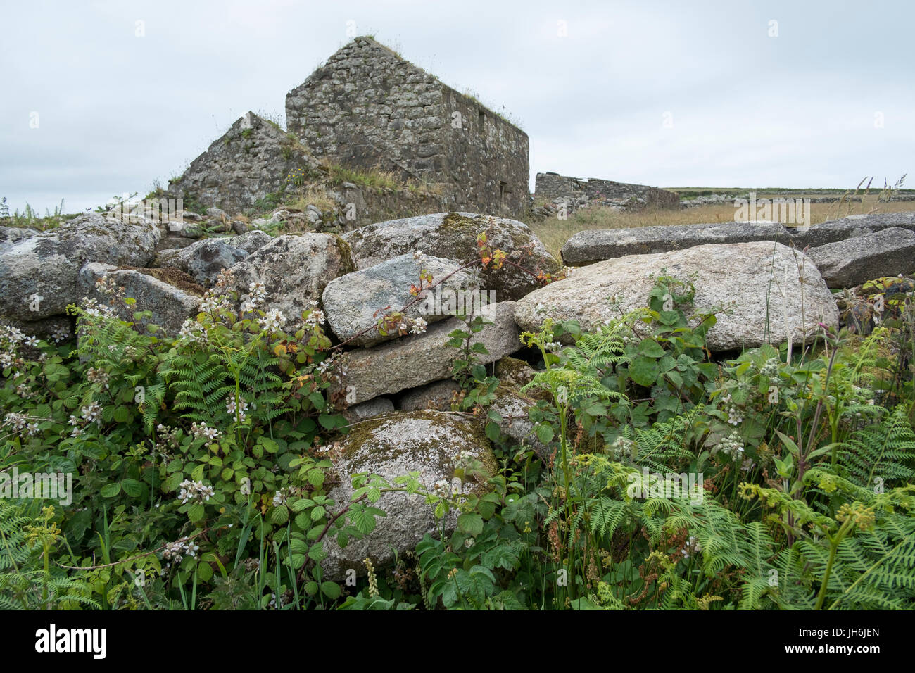 Stone hedge cornwall hi-res stock photography and images - Alamy