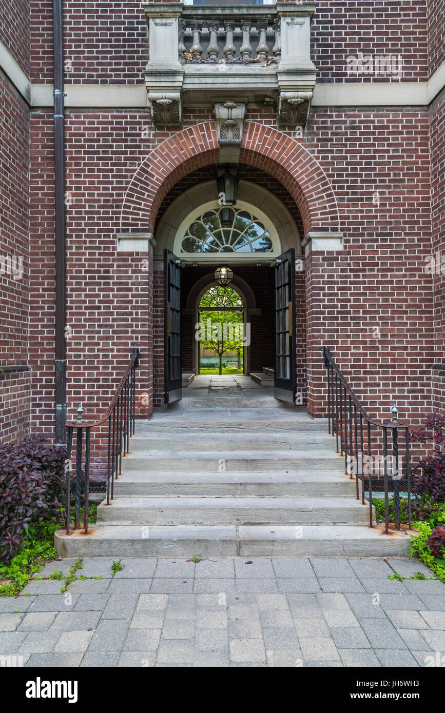 Buildings of University of Toronto, Canada Stock Photo - Alamy