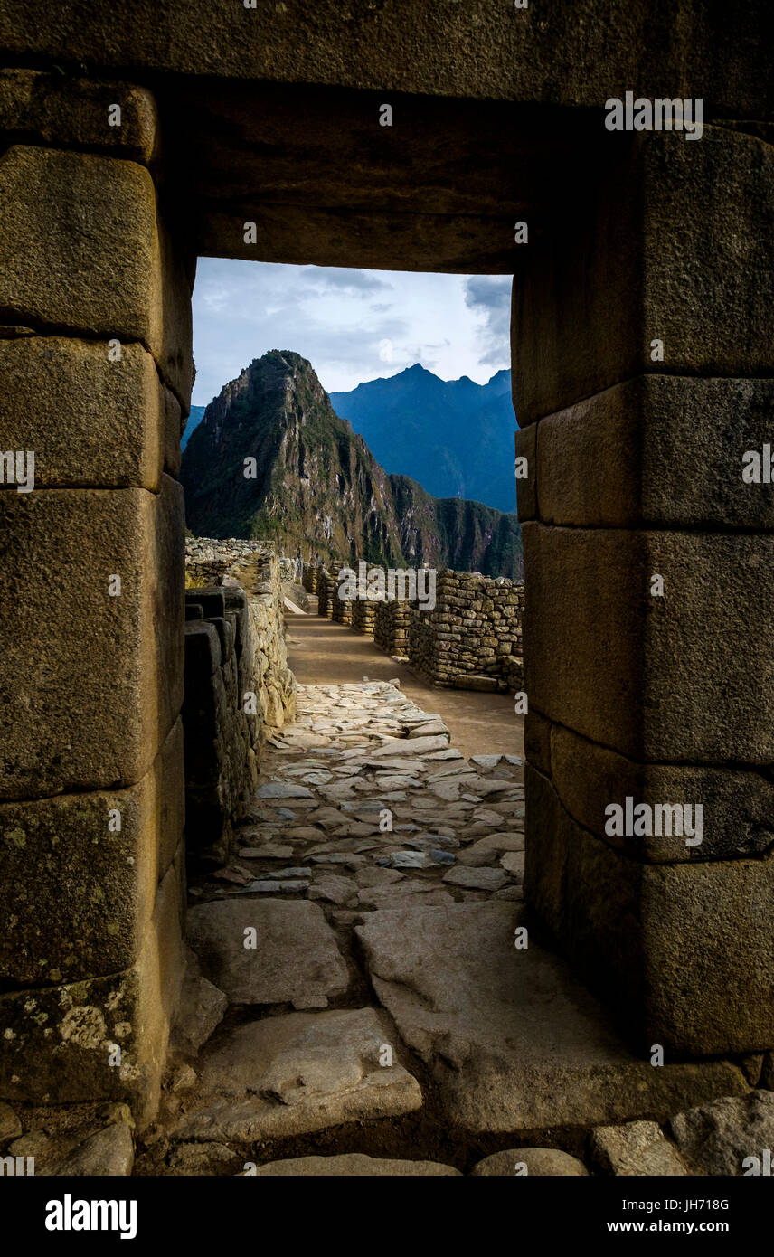 MACHU PICCHU, PERU - CIRCA OCTOBER 2015: Old city gate in Machu Picchu ...