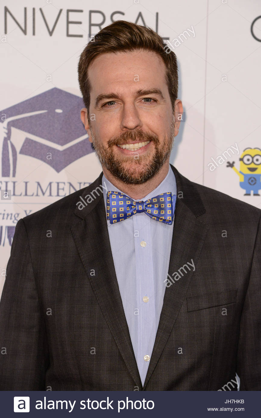 Ed Helms. Red carpet arrivals at the 19th Annual Fulfillment Fund's ...