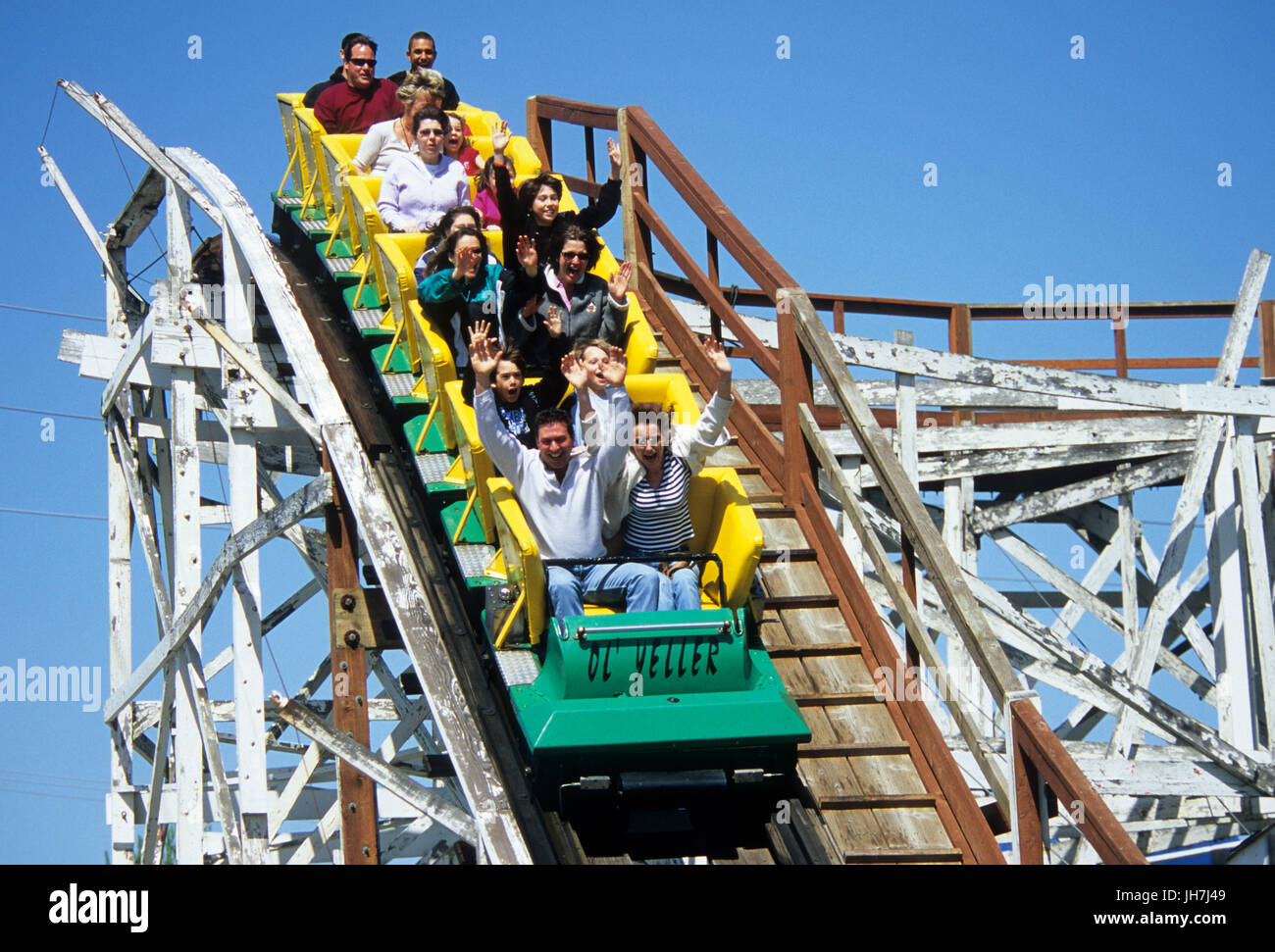 Fairgrounds rides hi-res stock photography and images - Alamy