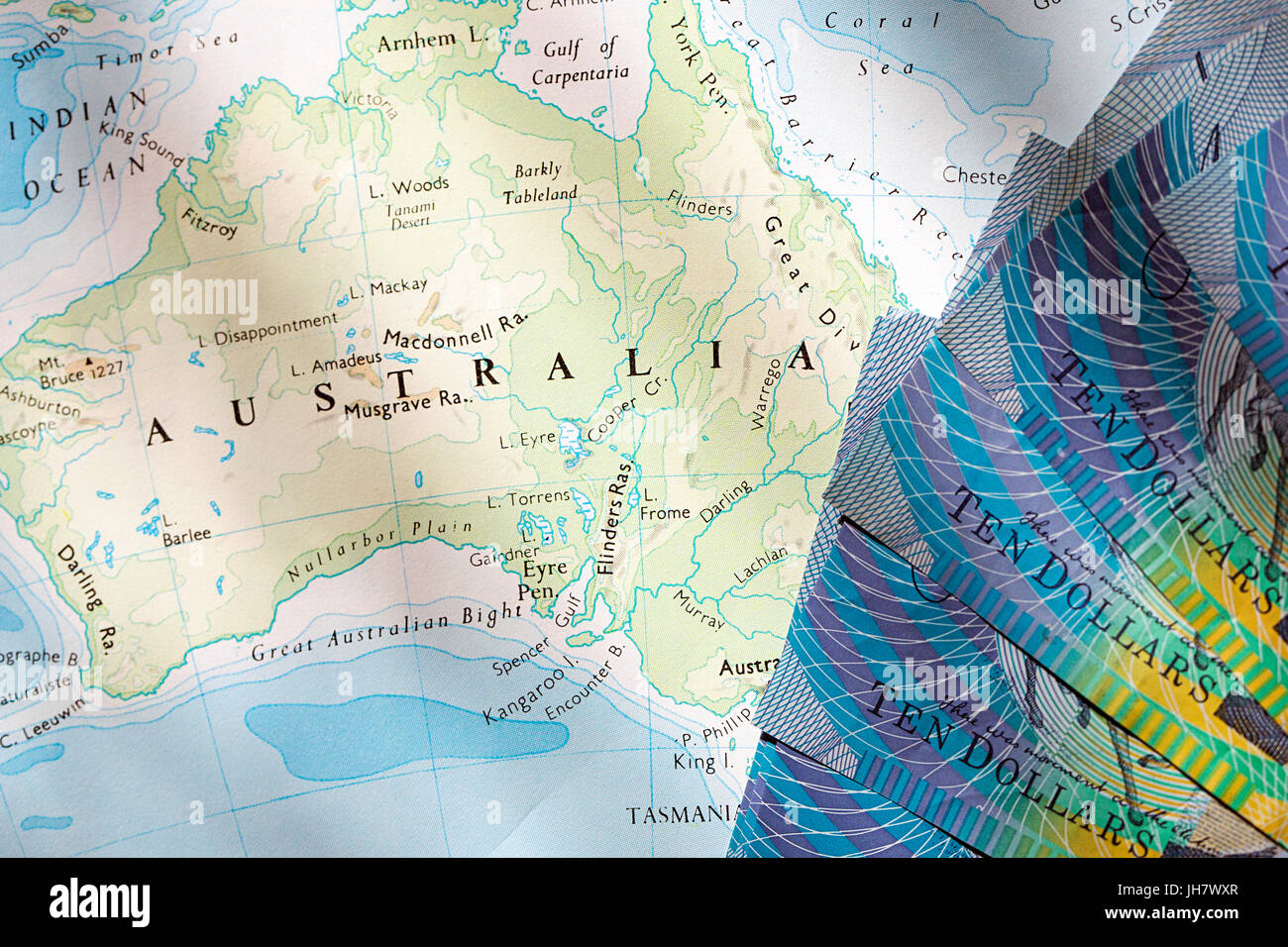 Map of Australia with Australian Ten Dollar Bills Stock Photo - Alamy