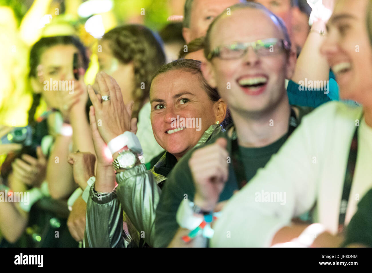 Crowd principality stadium hi-res stock photography and images - Alamy