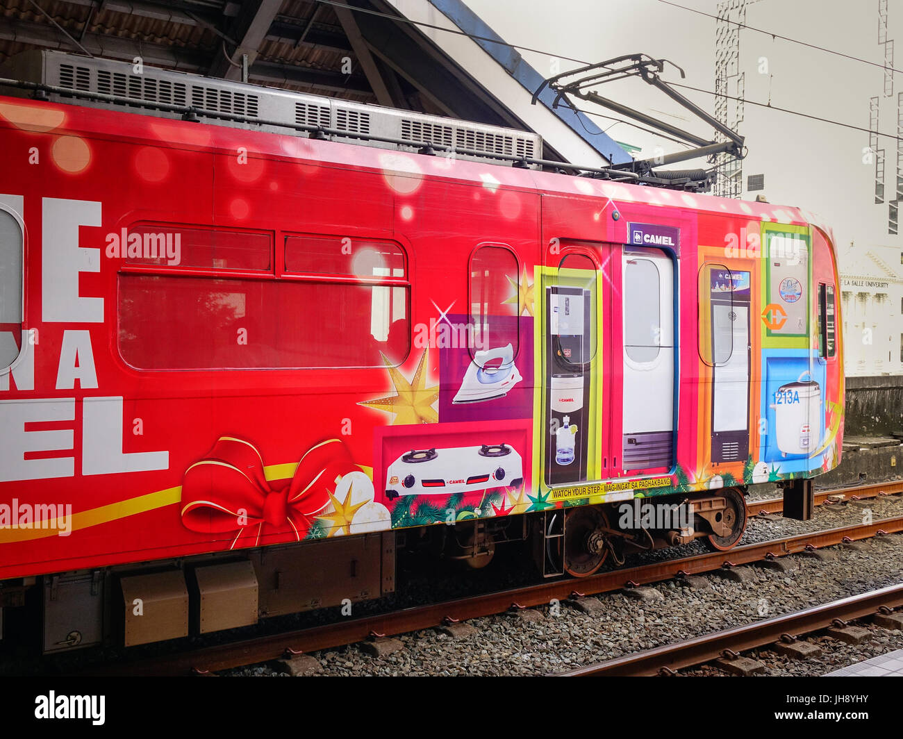 Metro train philippines hi-res stock photography and images - Alamy