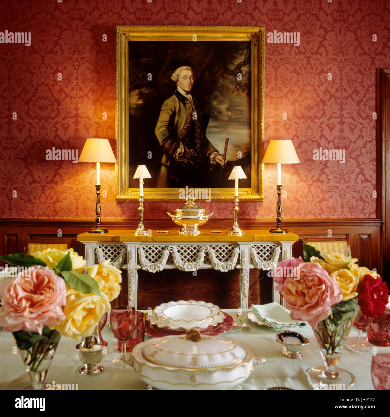 Regency style house hi-res stock photography and images - Alamy