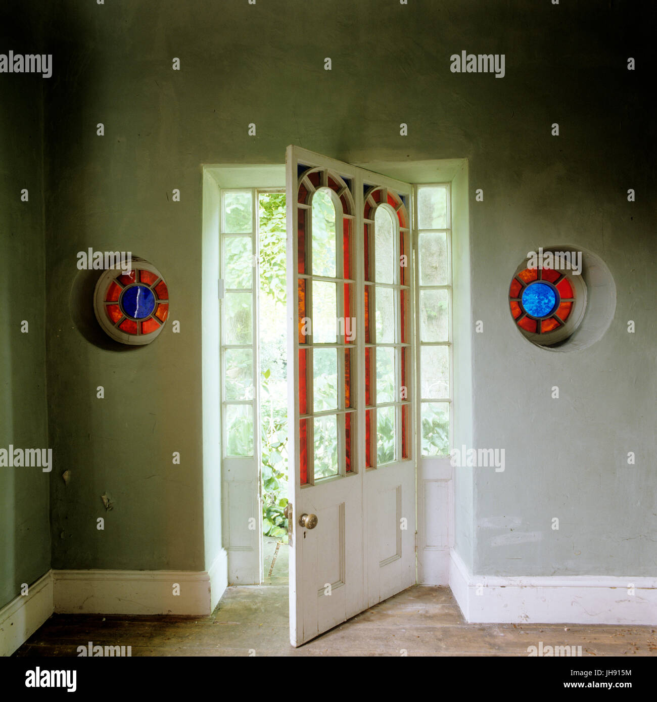 Edwardian style front door and stained glass window Stock Photo - Alamy