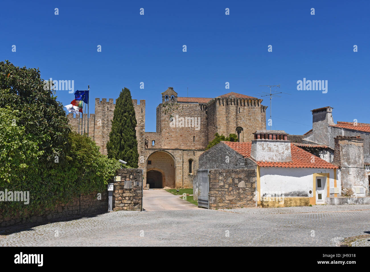 Flor da rosa monastery hi-res stock photography and images - Alamy