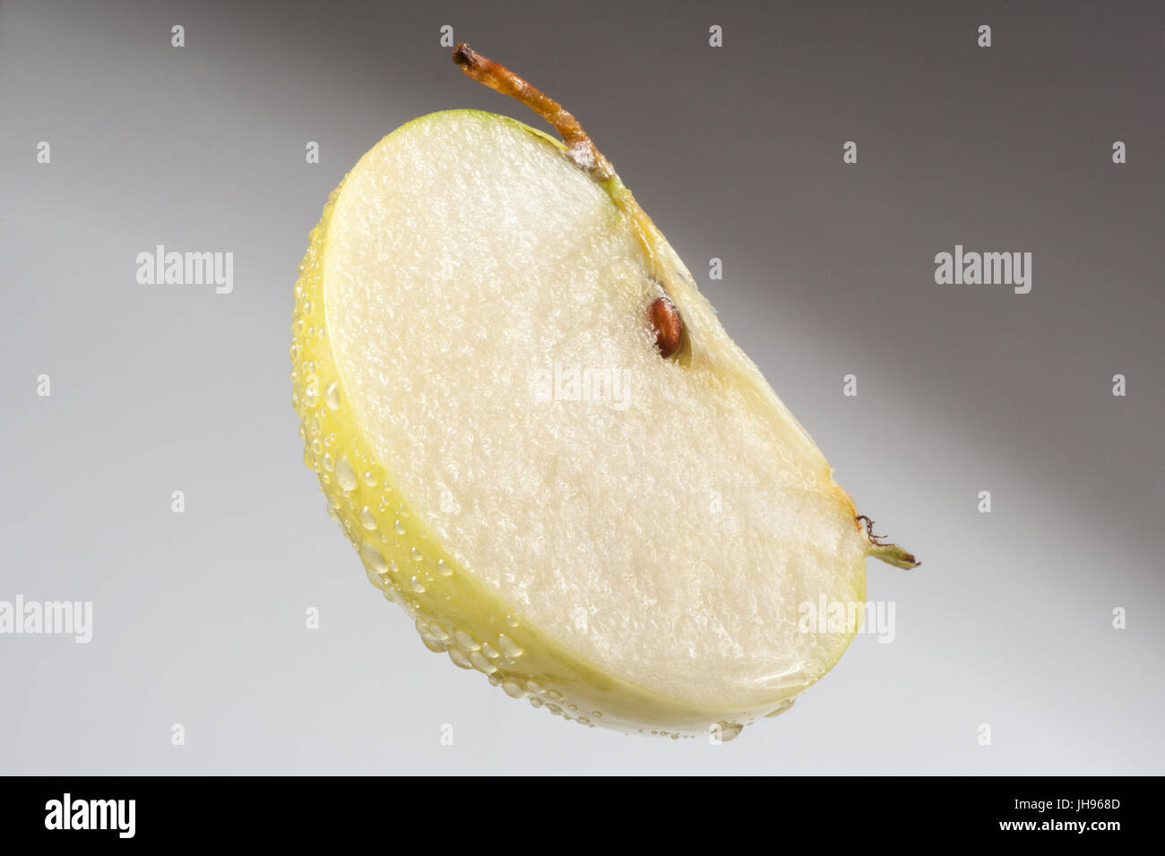 Apple cross section hi-res stock photography and images - Alamy