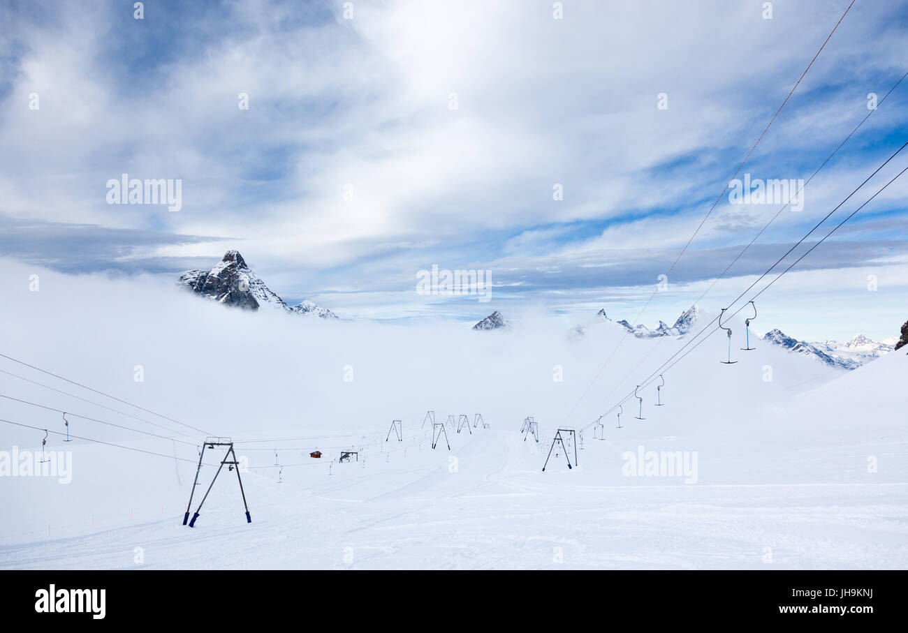 Switzerland ski slopes zermatt hi-res stock photography and images - Alamy