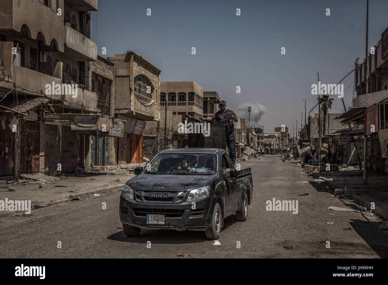 Iraqi police truck hi-res stock photography and images - Alamy
