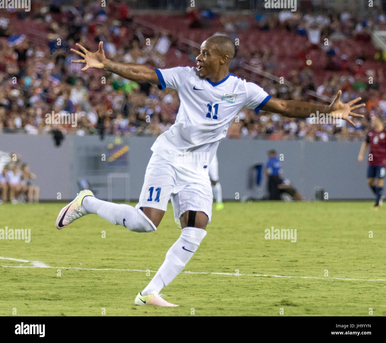 July 12, 2017 - Martinique forward Johan Audel (11) scores and ...
