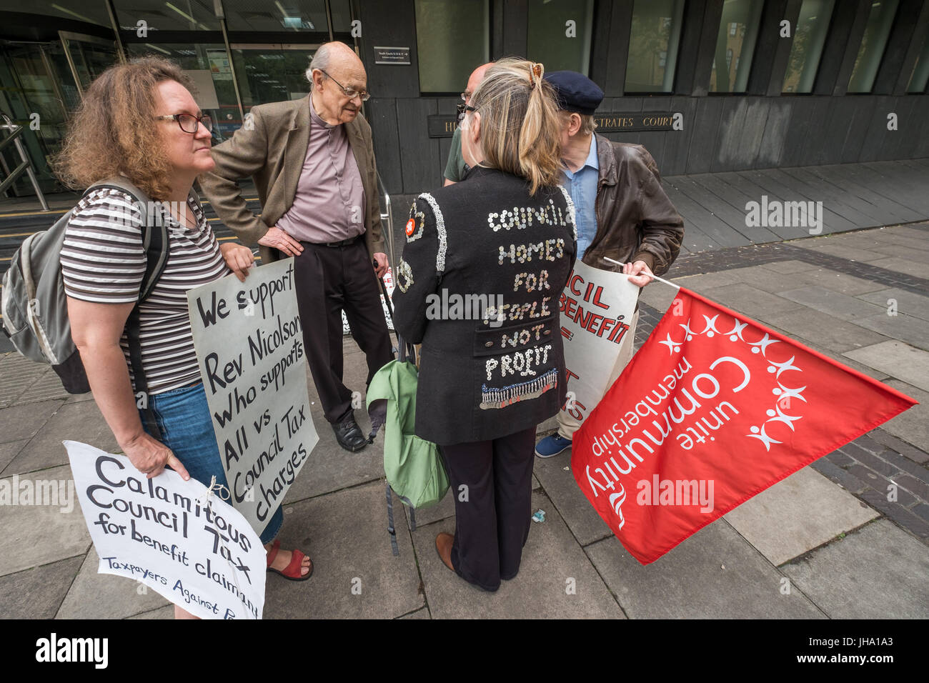 Highbury corner magistrates court hi-res stock photography and images ...