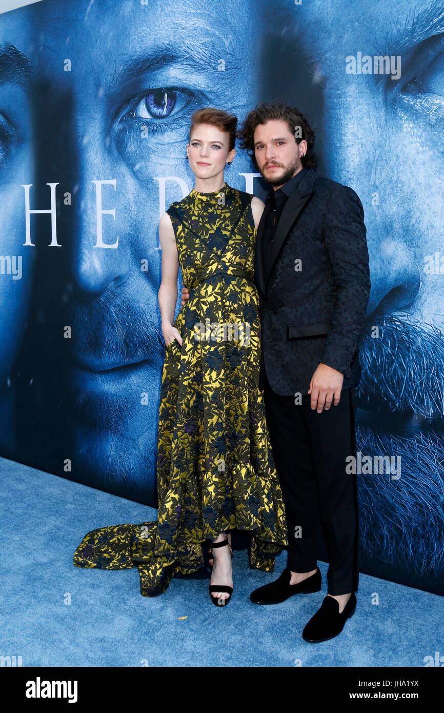 Kit harrington rose leslie hi-res stock photography and images - Alamy
