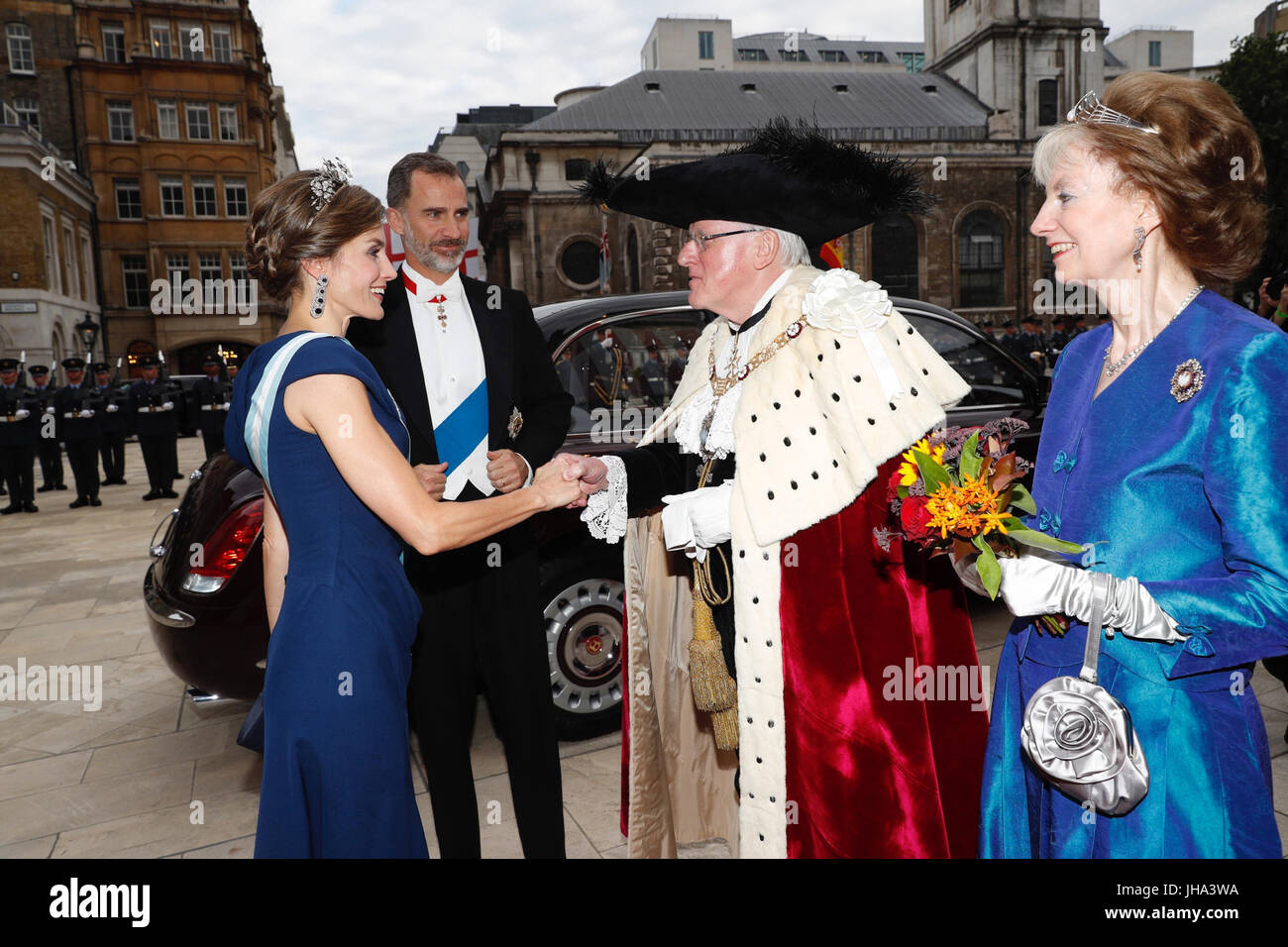Spanish King Felipe VI and Queen Letizia with Andrew Parmley and his ...