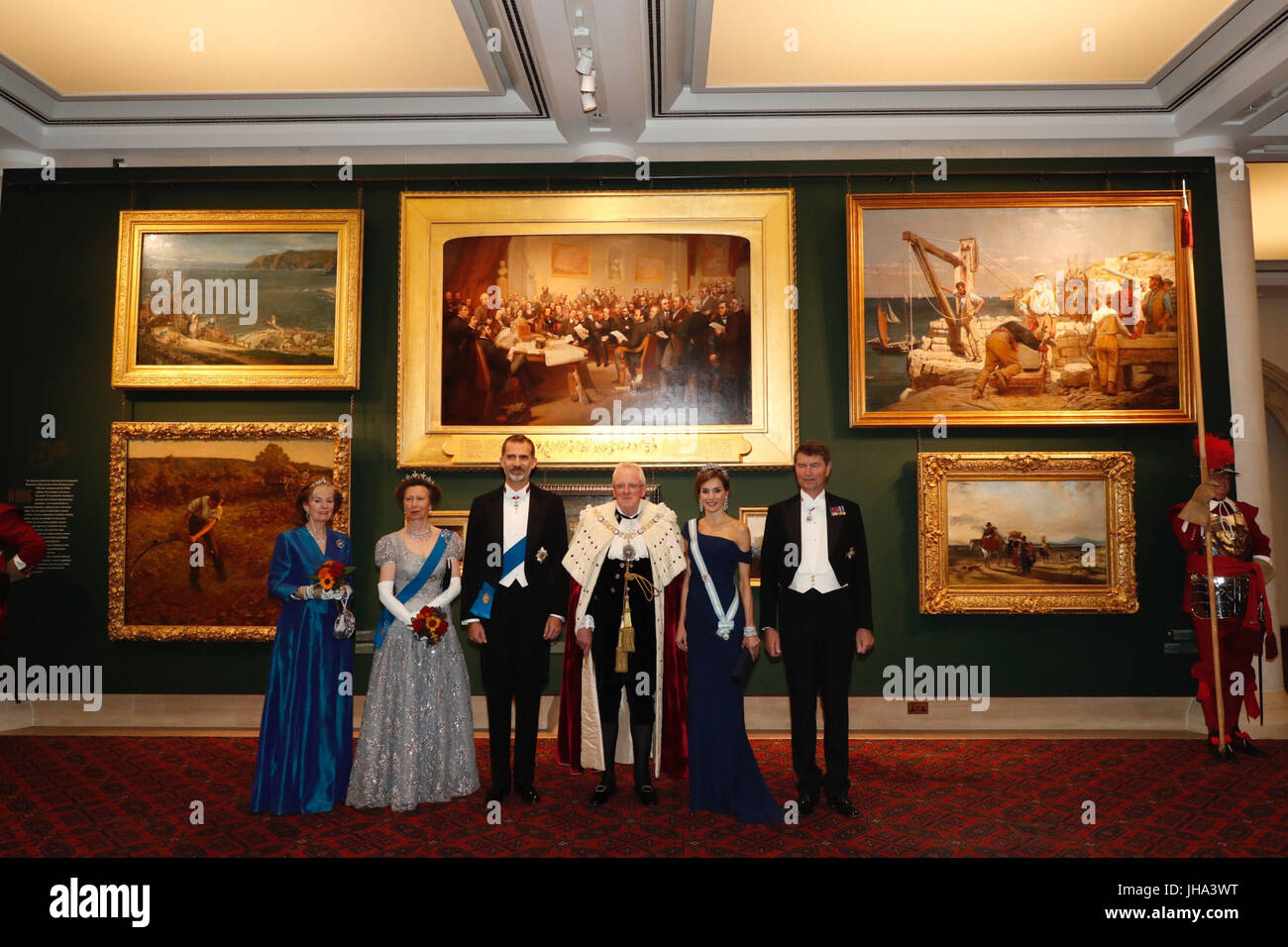 Spanish King Felipe VI and Queen Letizia with Andrew Parmley and his ...