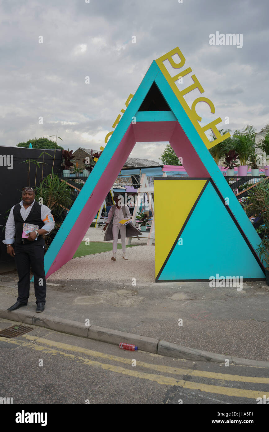 Food pyramid 80s hi-res stock photography and images - Alamy