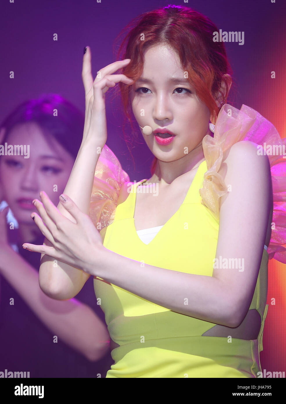 S. Korean singer Park Bo-ram South Korean singer Park Bo-ram performs ...