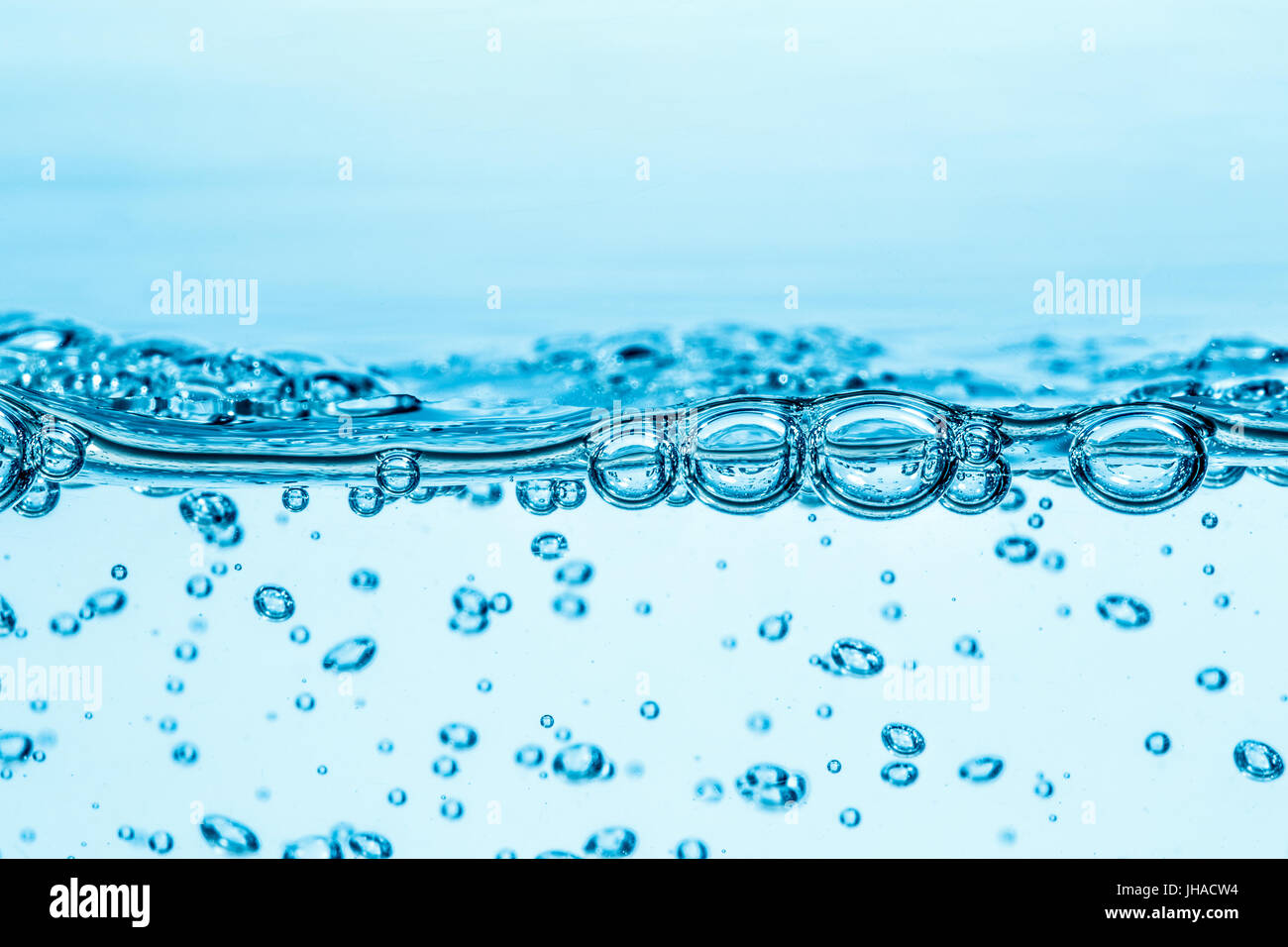 Many bubbles in water close up, abstract water wave with bubbles Stock ...