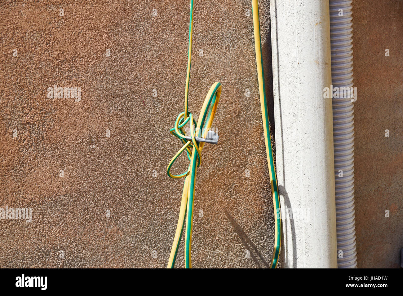 Grounding cable hi-res stock photography and images - Alamy