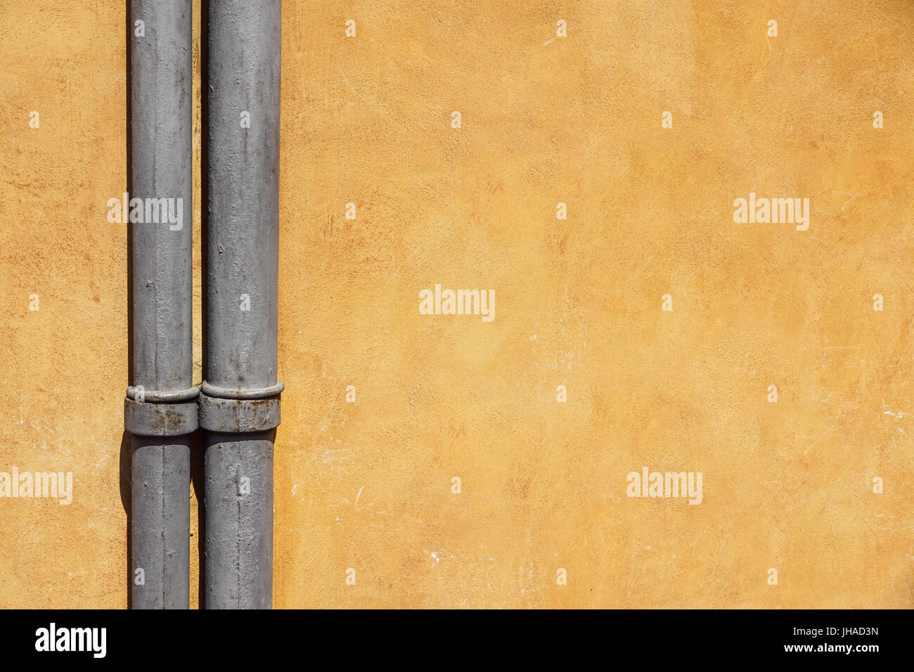 Drain pipe wall texture hi-res stock photography and images - Alamy