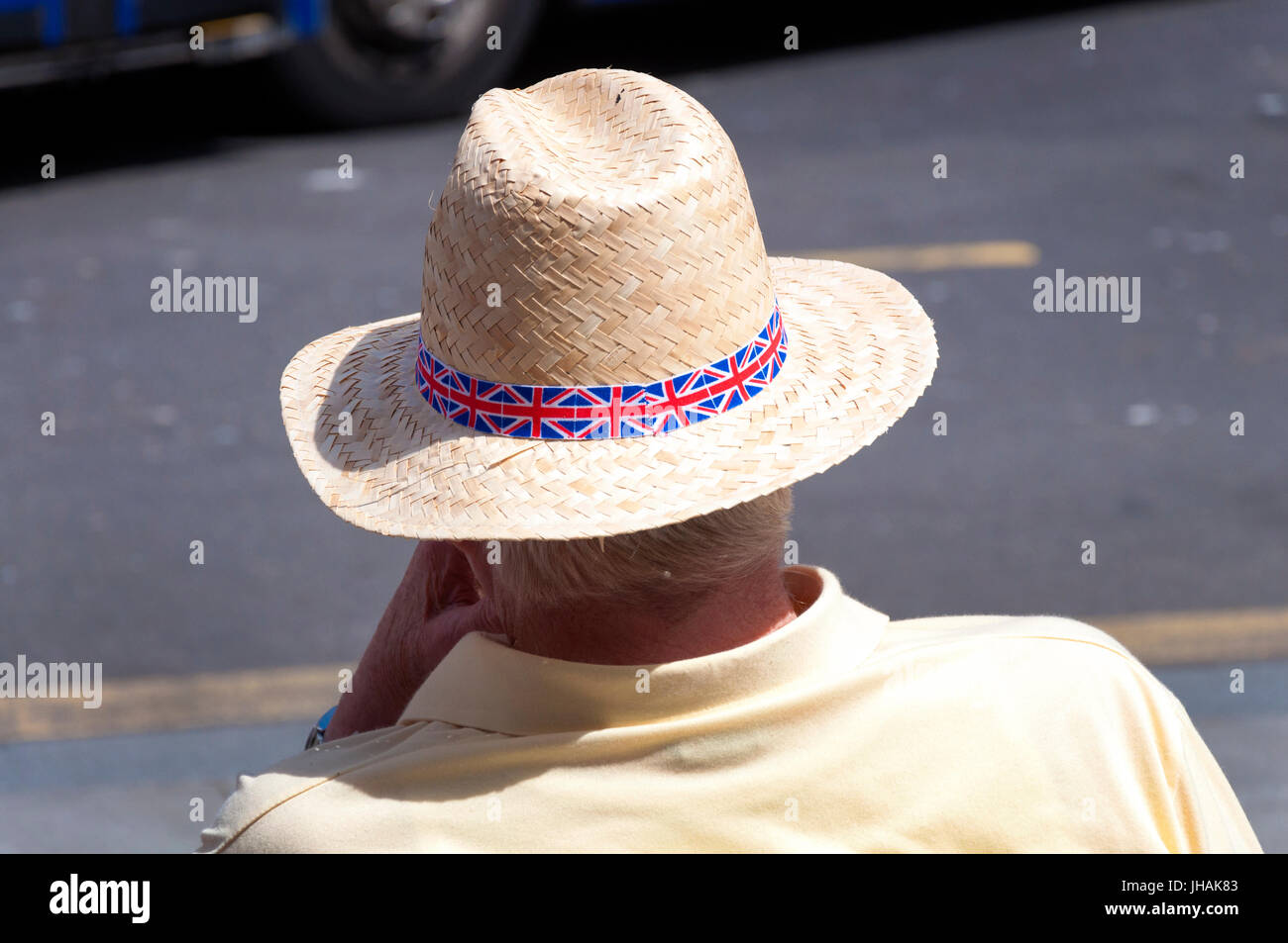 Man wearing union jack flag hi-res stock photography and images - Alamy