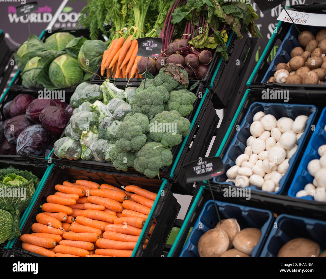 Vegetable trays hi-res stock photography and images - Alamy