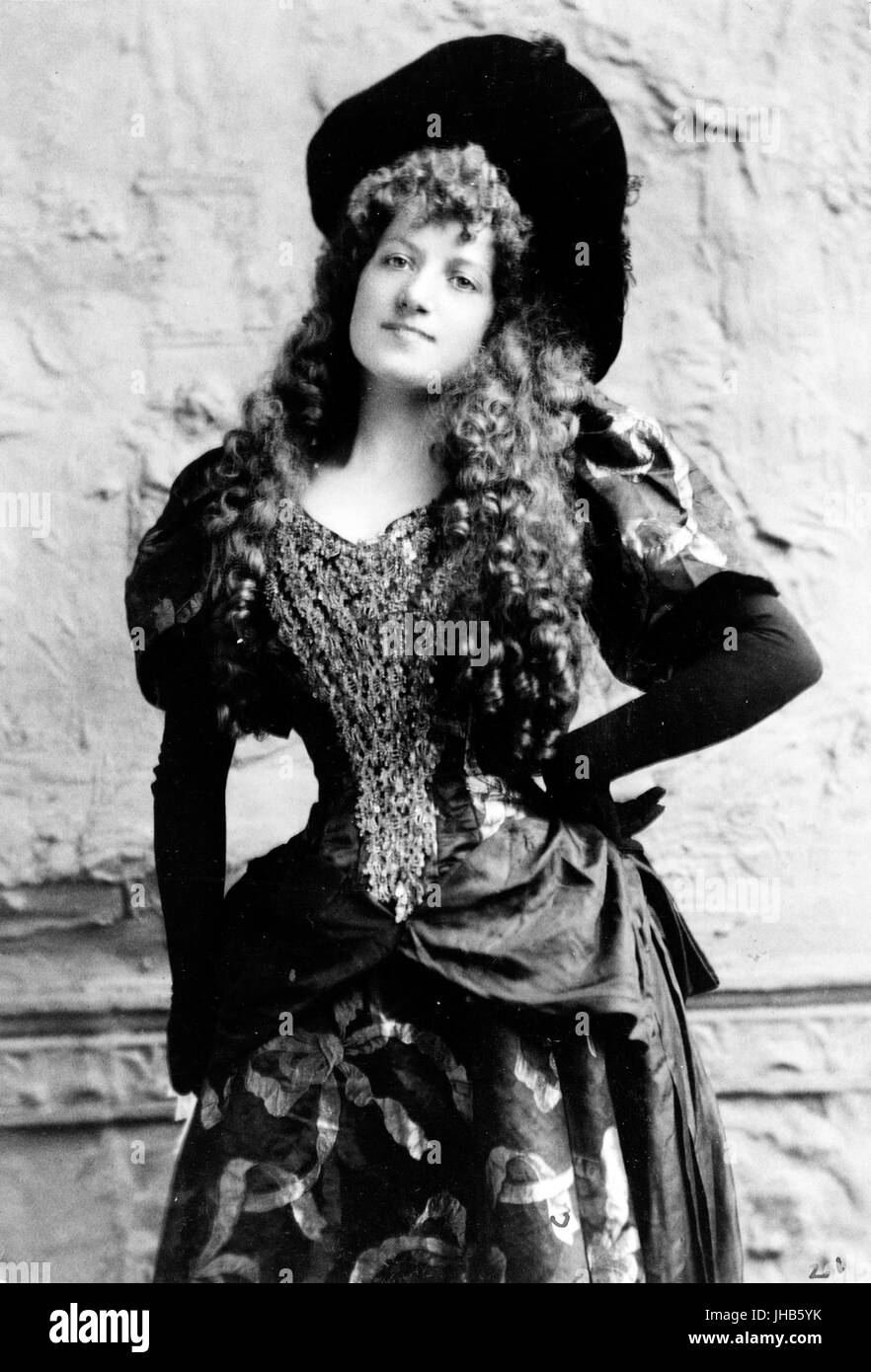 Lottie collins hi-res stock photography and images - Alamy