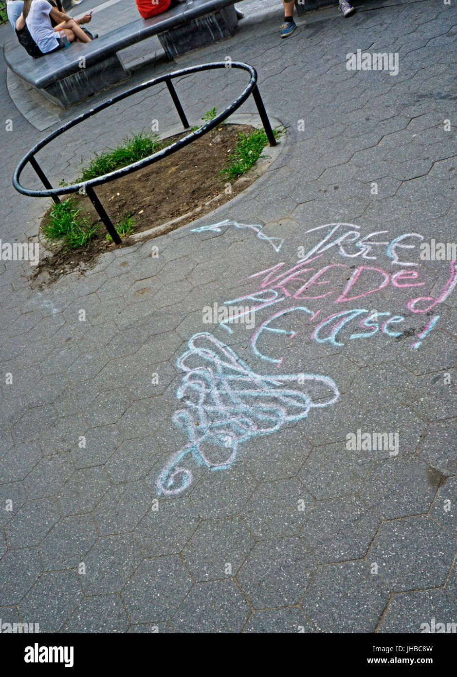 A funny chalk message on the ground in Washington Square Park pointing ...