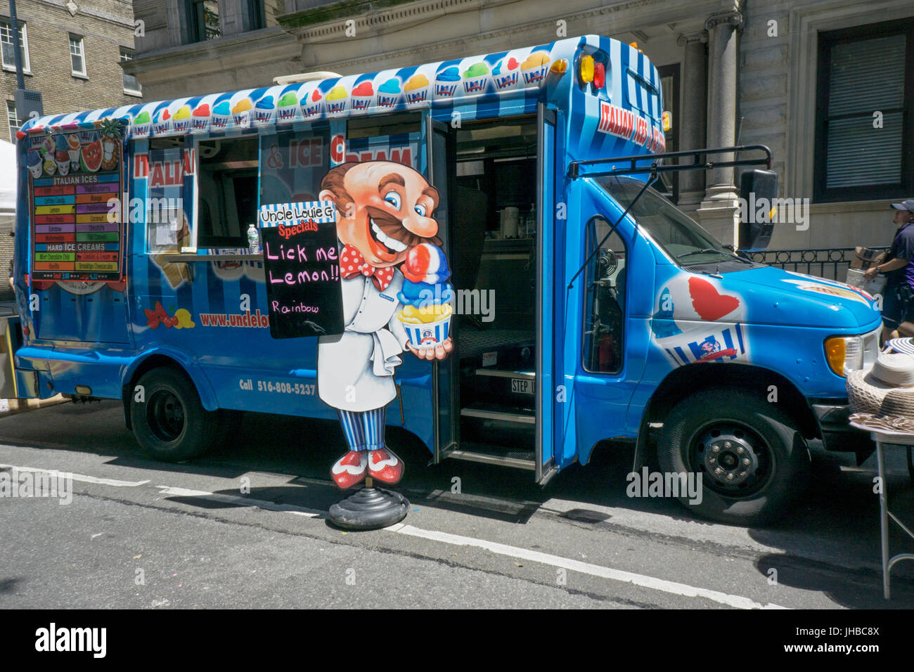 Uncle louie gs hi-res stock photography and images - Alamy