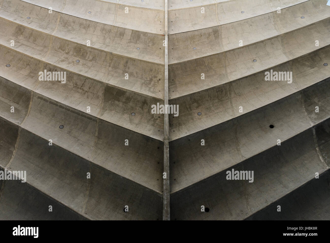 Fish bone architecture hi-res stock photography and images - Alamy
