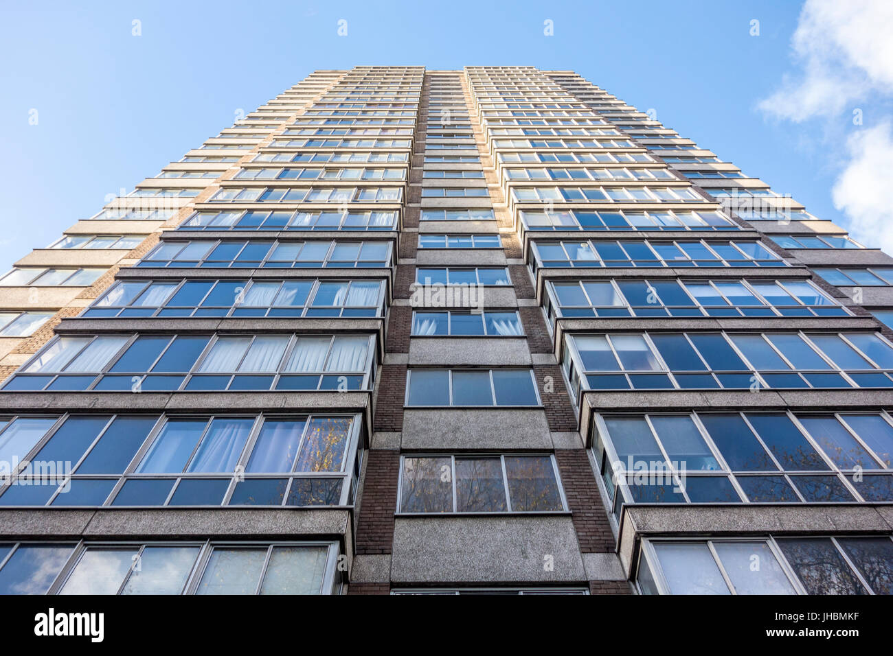 Cambridge square hi-res stock photography and images - Alamy