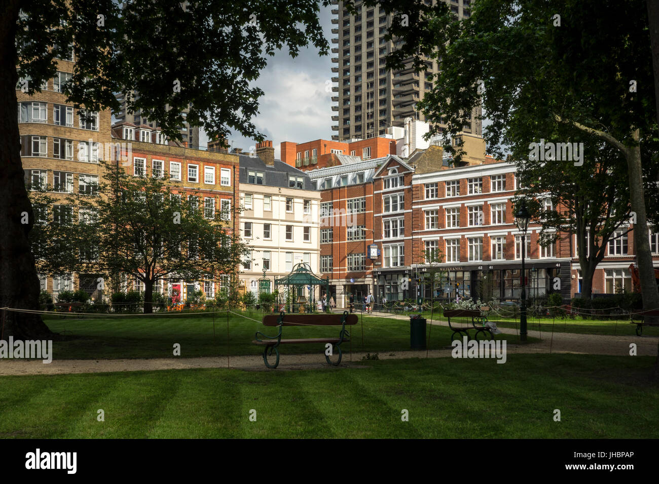 London Charterhouse Square High Resolution Stock Photography and Images ...