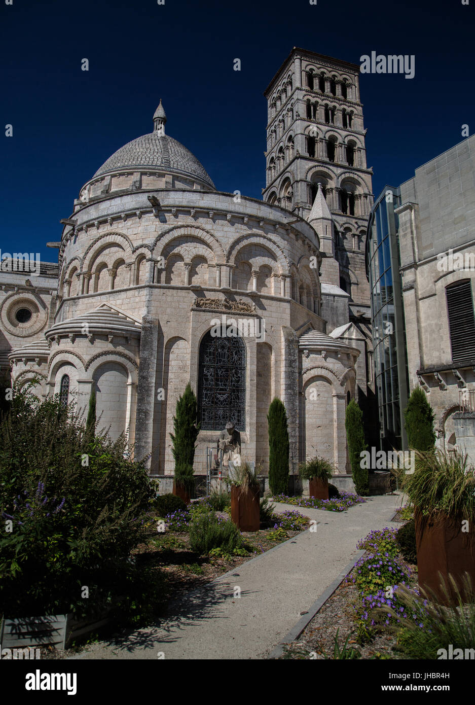 The Cathedrale St Pierre in Angoulème, France Stock Photo - Alamy