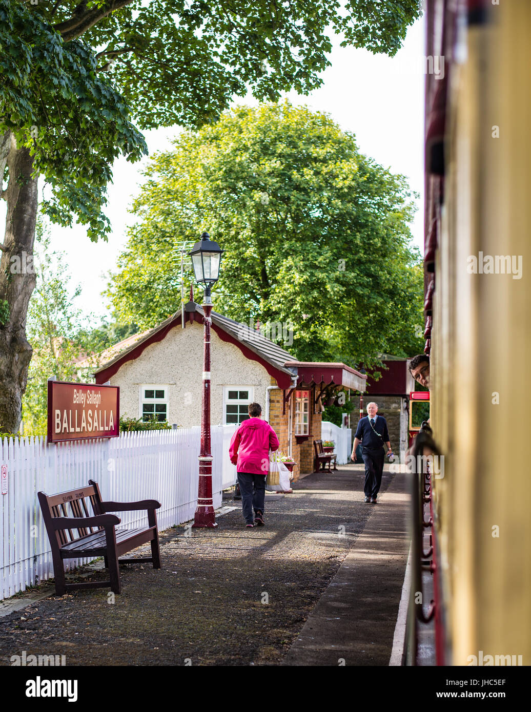 Victorian train platform hi-res stock photography and images - Alamy