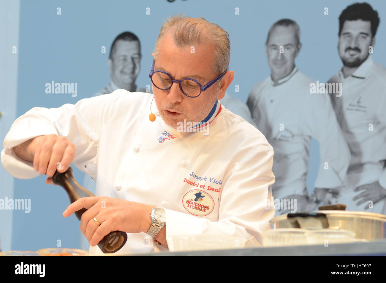 French Chef Joseph Viola delivers public cooking lesson, Lyon (France ...