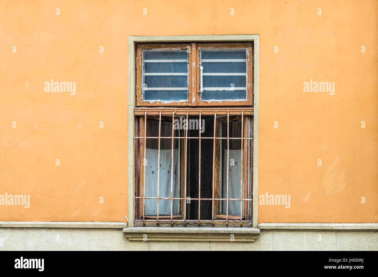 Vintage lattice window Stock Photo - Alamy