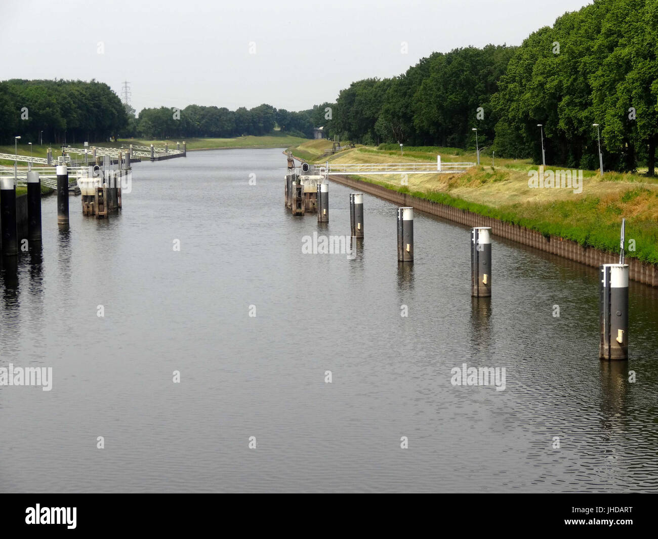 20150617 Twentekanaal bij Sluis Eefde Stock Photo - Alamy