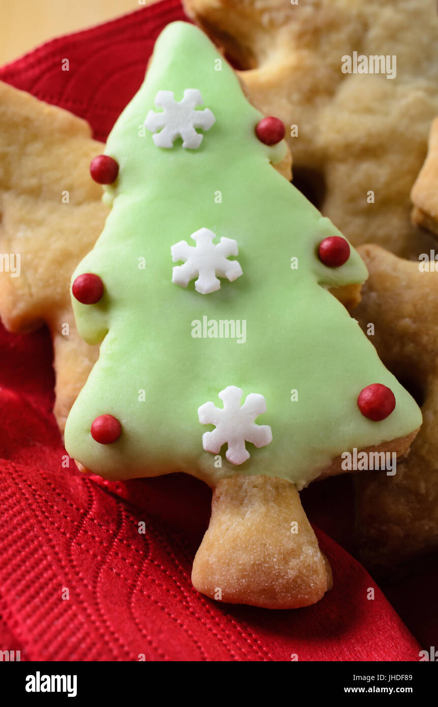 Iced biscuits hi-res stock photography and images - Alamy