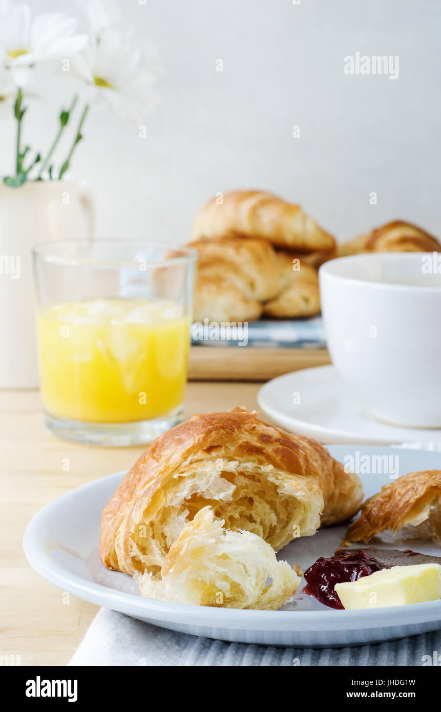 American Breakfast Table Setting