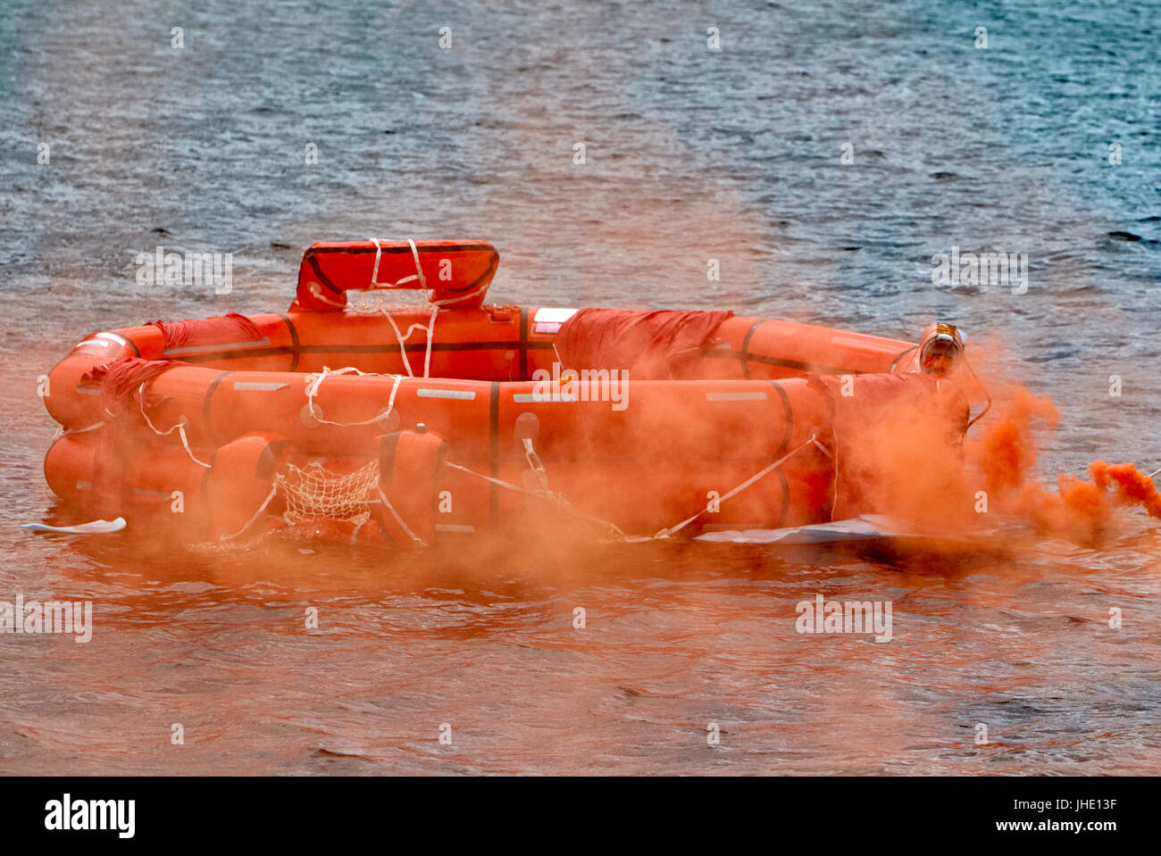 Life raft hi-res stock photography and images - Alamy
