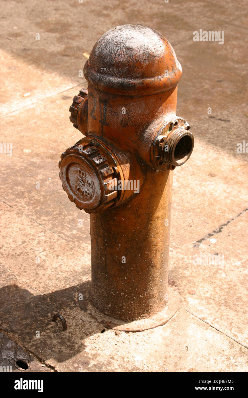 Fire Hydrant Lid High Resolution Stock Photography and Images - Alamy