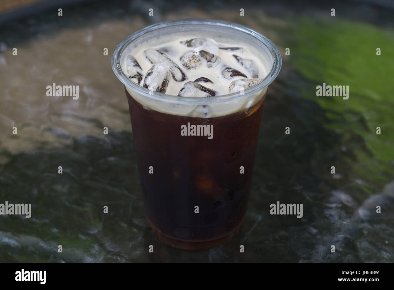 Sparkling Nitro cold brew coffee ready to drink in take away cup Stock ...