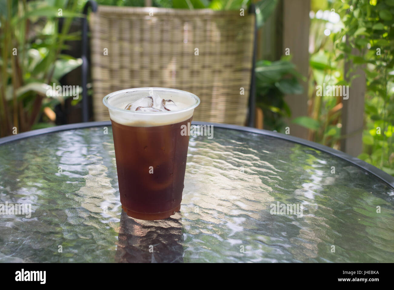 Sparkling Nitro cold brew coffee ready to drink in take away cup Stock ...