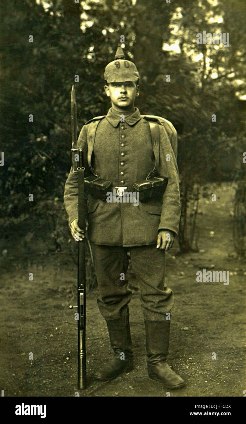 German soldier uniform hi-res stock photography and images - Alamy