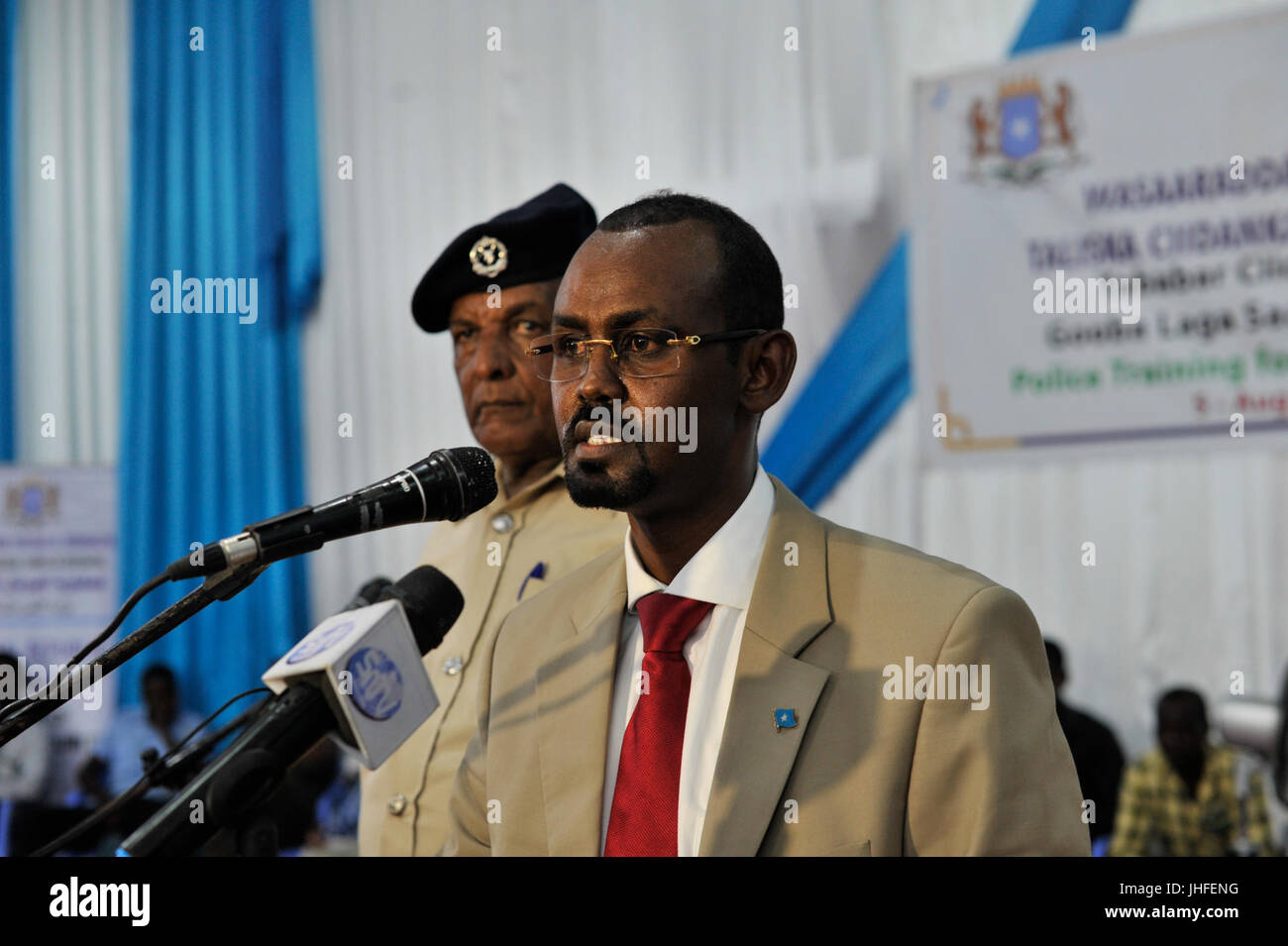 Law enforcement training methods hi-res stock photography and images ...