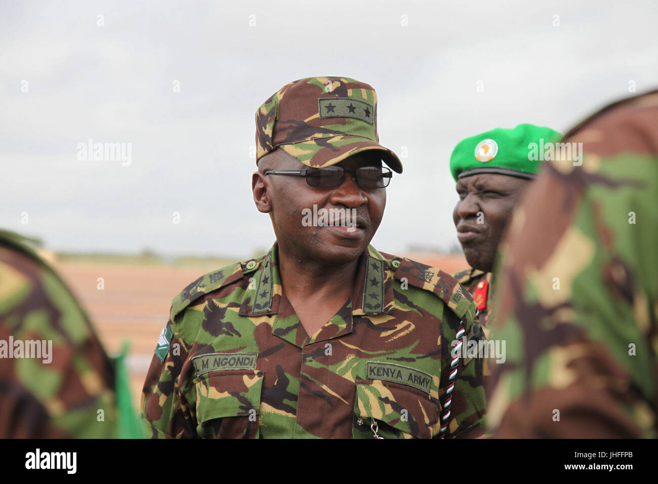 Kenyan army hi-res stock photography and images - Alamy