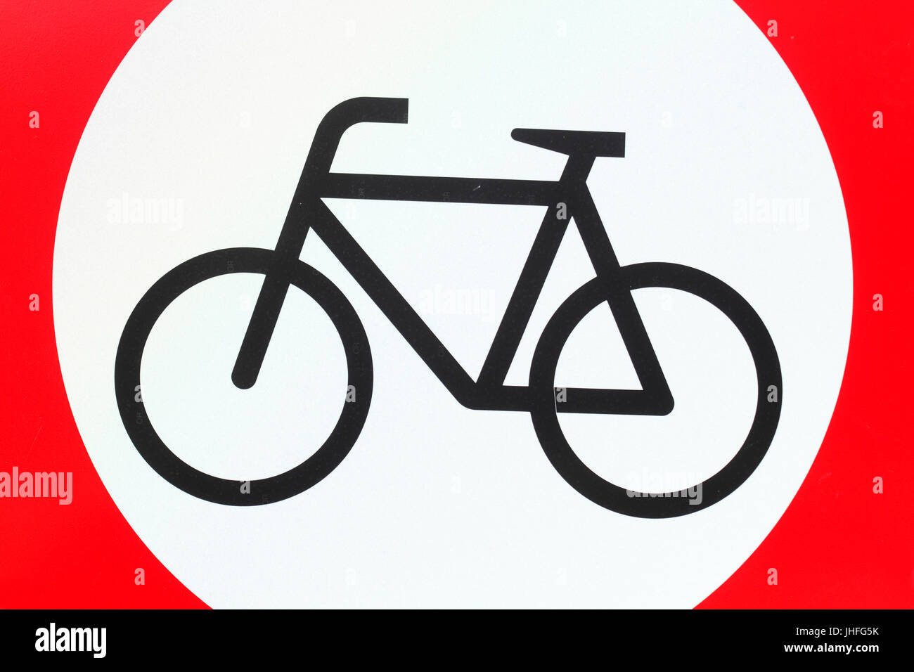 prohibition sign no bicycle, road sign Stock Photo - Alamy
