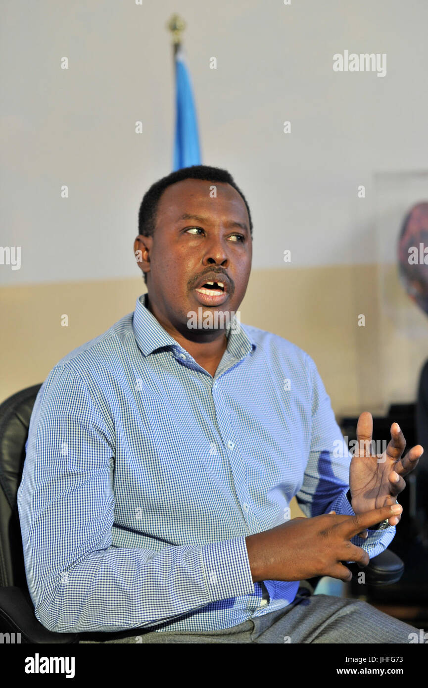 Team 21 hi-res stock photography and images - Alamy