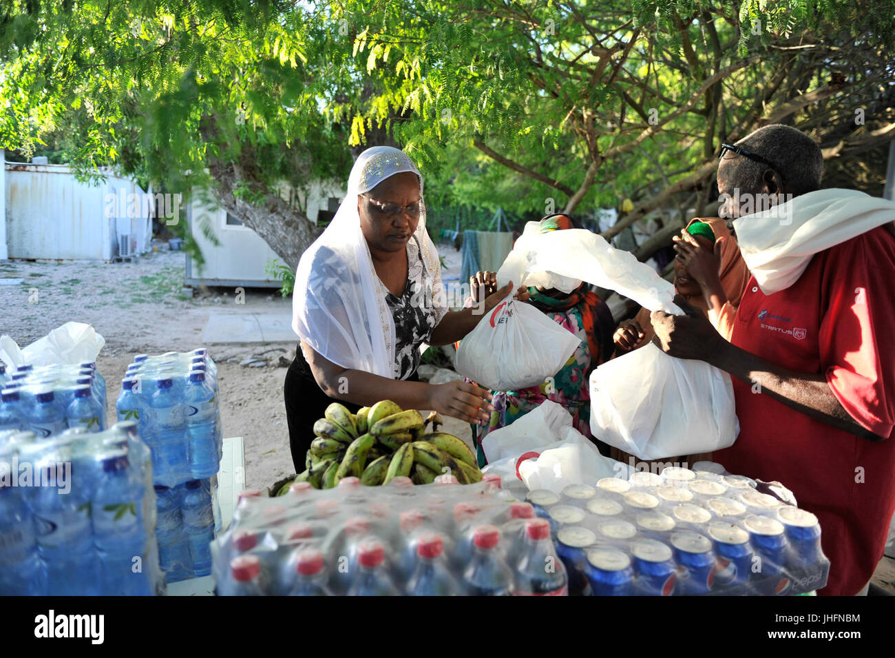 Relief goods distribution hi-res stock photography and images - Alamy