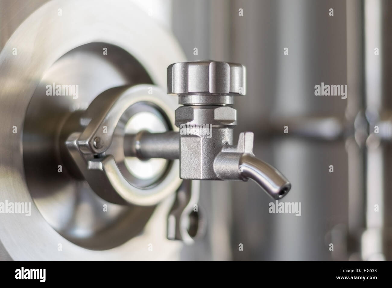 Grain spout hi-res stock photography and images - Alamy